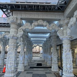 BAPS SHRI SWAMINARAYAN MANDIR - EDISON - 39 Photos - 2500 Woodbridge ...