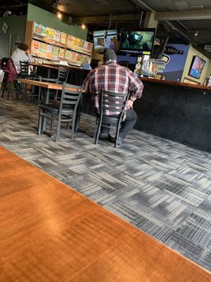 WILLIAMS AVENUE PUB - Updated December 2025 - 32 Photos & 65 Reviews ...