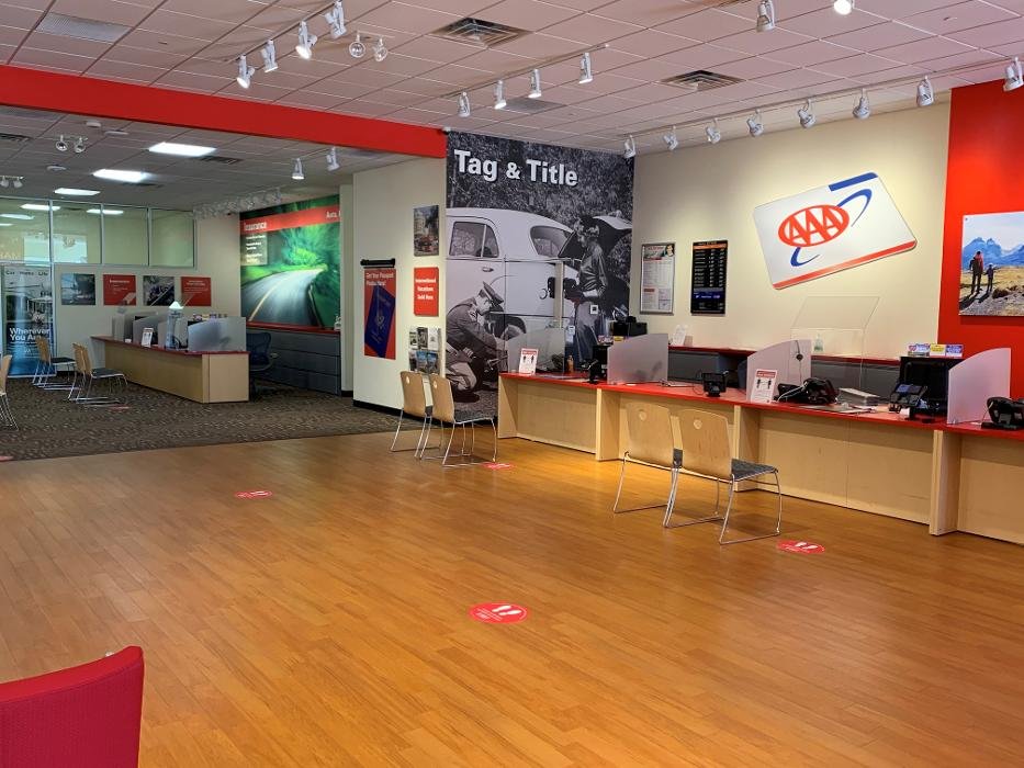 AAA - BLOOMSBURG - Updated March 2025 - 11 Photos - 1040 Scott Town Ctr ...