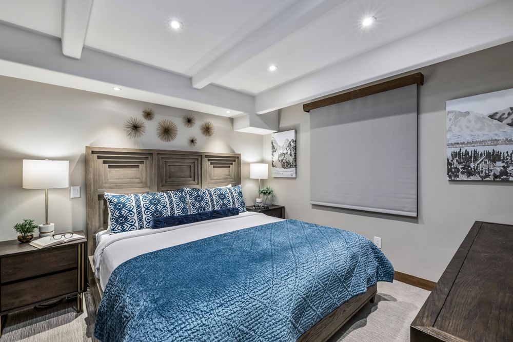 SUNDIAL CONSTRUCTION - Updated August 2025 - Request Consultation - 95 Photos - 180 W Beaver ...