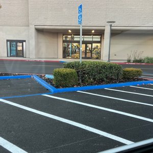 UFC FIT SAN JOSE - OAKRIDGE MALL - 62 Photos & 40 Reviews - 5540 ...