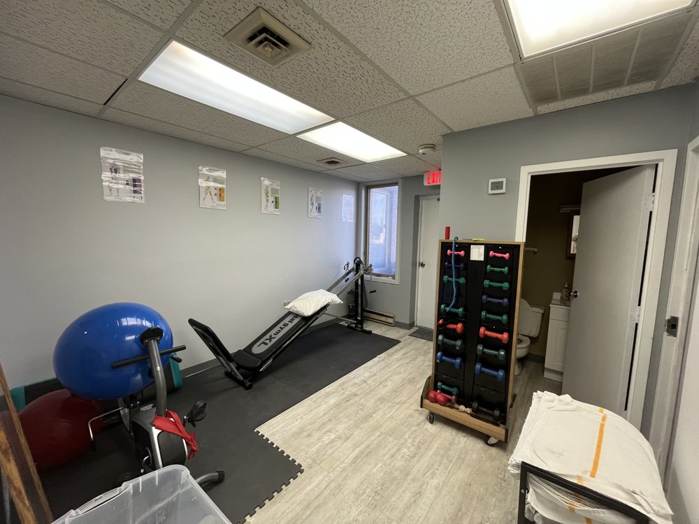 FREDERICK PHYSICAL THERAPY - Updated June 2026 - 17 Photos - 198 Thomas ...