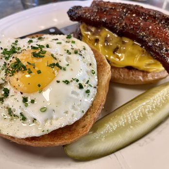 AU CHEVAL - Updated May 2024 - 9197 Photos & 8856 Reviews - 800 W ...