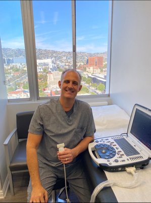 LAWRENCE MILLER, MD - Updated October 2025 - 42 Reviews - 8500 Wilshire ...