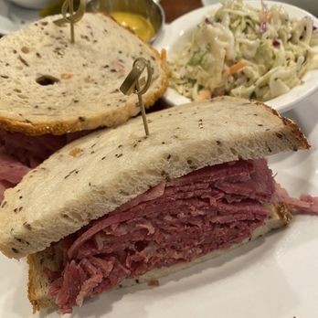 FACTOR’S FAMOUS DELI - Updated November 2024 - 598 Photos & 833 Reviews ...