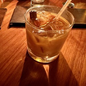 RONTOMS - 212 Photos & 469 Reviews - 600 E Burnside St, Portland ...