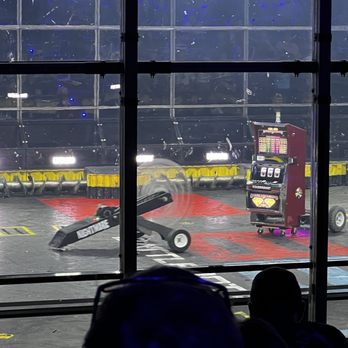 BATTLEBOTS - Updated July 2024 - 89 Photos & 31 Reviews - 4165 Koval Ln ...