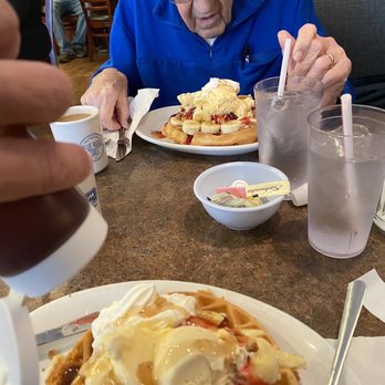 BLUE RIDGE GRILL - Updated August 2024 - 171 Photos & 167 Reviews ...