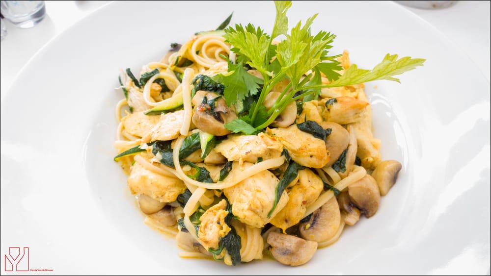 BRASSERIE FLORE - Updated April 2025 - Markt 52, Geel, Antwerpen ...