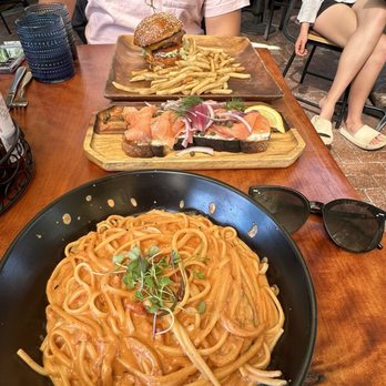 CAFE ON 27 - Updated November 2024 - 3240 Photos & 1885 Reviews - 1861 ...