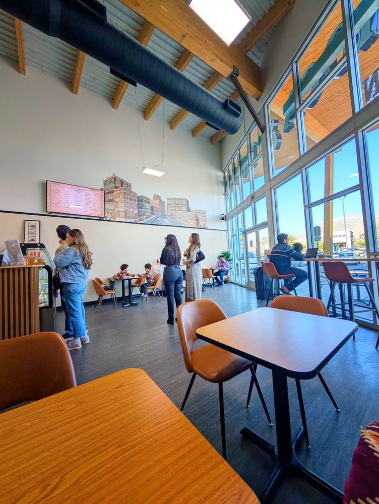 MOCA HOUSE CAFE - Updated July 2025 - 49 Photos & 20 Reviews - 5901 N ...