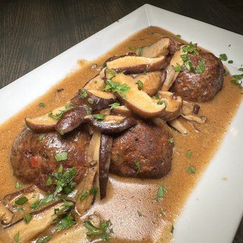 RUSSILLO PIZZERIA & RISTORANTE - Updated June 2025 - 70 Photos & 149 ...