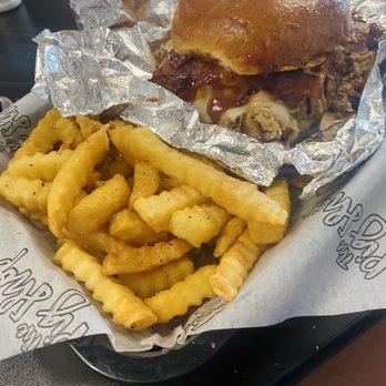 THE PIG SHOP - Updated January 2026 - 182 Photos & 104 Reviews - 6637 ...