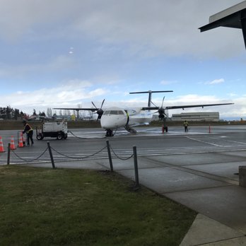COMOX VALLEY AIRPORT YQQ - Updated January 2026 - 25 Photos & 10 ...
