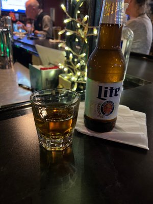 RUSTIC TAVERN - Updated December 2025 - 81 Photos & 210 Reviews - 823 ...