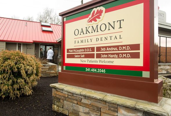 OAKMONT FAMILY DENTAL - SPRINGFIELD - Updated January 2026 - 24 Photos ...