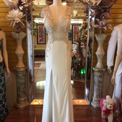 EXPERT ALTERATIONS - 320 Photos & 511 Reviews - Sewing & Alterations ...