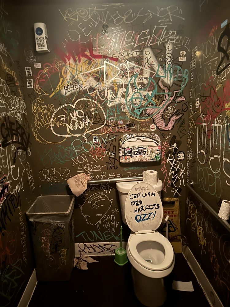 bathroom - Yelp