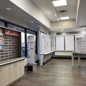 MERCY EYE CARE - Updated April 2025 - 621 S New Ballas Rd, Saint Louis ...