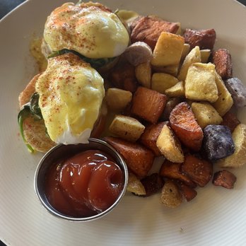 CHAMBERS BAY GRILL - Updated July 2025 - 142 Photos & 178 Reviews ...