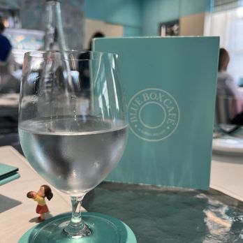 THE BLUE BOX CAFE - Updated August 2024 - 730 Photos & 146 Reviews ...