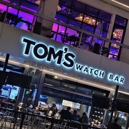 TOM’S WATCH BAR - Updated July 2025 - 514 Photos & 528 Reviews - 414 K ...