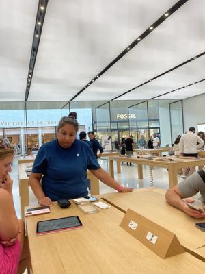 APPLE - MEMORIAL CITY - Updated April 2026 - 69 Photos & 248 Reviews ...