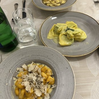 COLLINE EMILIANE - Updated December 2025 - 308 Photos & 138 Reviews ...