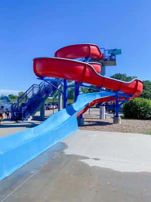 BIRDLAND POOL - Updated October 2025 - 300 Holcomb Ave, Des Moines ...