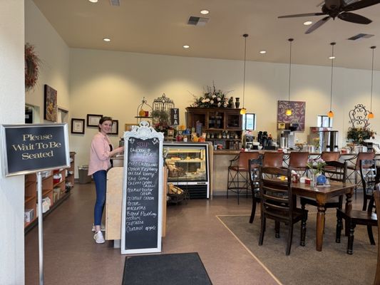 THE COURTYARD CAFE & BAKERY - Updated December 2025 - 186 Photos & 308 ...
