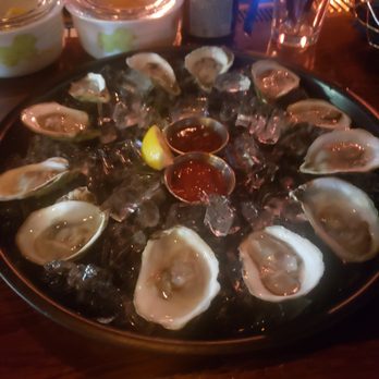 THE FLYING FOX TAVERN - Updated December 2024 - 51 Photos & 30 Reviews ...