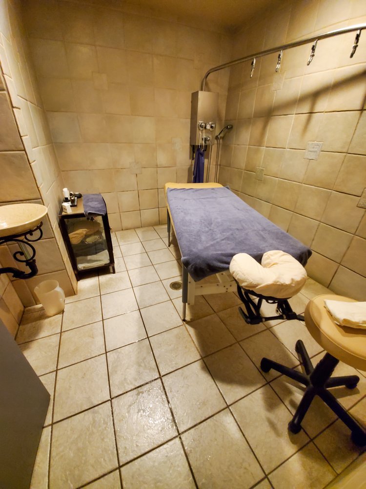 REJUVENATION DAY SPA - 40 Photos & 75 Reviews - 6333 SW MacAdam Ave ...