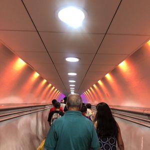 NJ TRANSIT METROPARK TRAIN STATION - 75 Photos & 56 Reviews - 100 ...