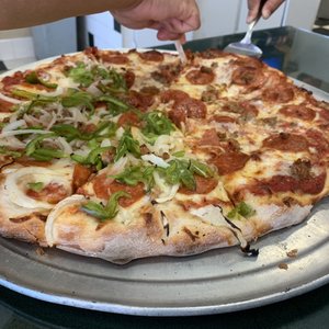 RIZZO’S PIZZERIA - 212 Photos & 336 Reviews - Pizza - 24100 Narbonne ...