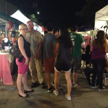FIRST THURSDAY SOUTH CONGRESS - Updated October 2025 - 30 Photos & 29 ...