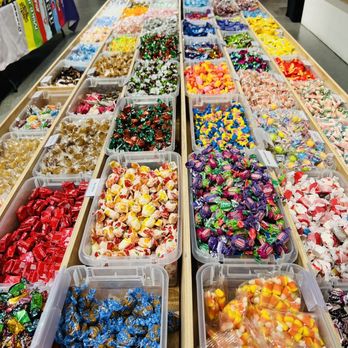 BULK CANDY STORE - Updated July 2025 - 215 Photos & 63 Reviews - 235 N ...