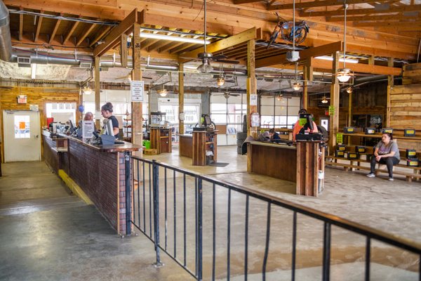 MIDWAY AUTO PARTS - Updated December 2025 - 14 Photos - 2542 US 75 ...