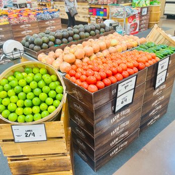 SPROUTS FARMERS MARKET - Updated October 2025 - 77 Photos & 78 Reviews ...