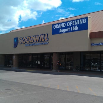 GOODWILL - Updated July 2024 - 23 Photos & 30 Reviews - 1625 W ...