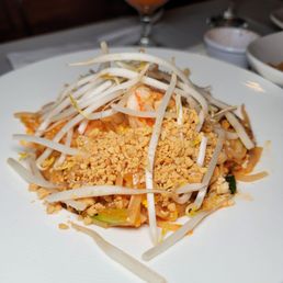 BKNY THAI RESTAURANT - 1999 Photos & 1444 Reviews - 47-11 Francis Lewis ...