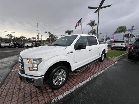 HEMBORG FORD - Updated October 2025 - 142 Photos & 562 Reviews - 1900 ...