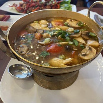 THAILICIOUS - Updated January 2026 - 267 Photos & 315 Reviews - 4601 ...