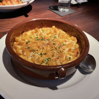 HAZELWOOD FOOD AND DRINKS - Updated 2024 - 1214 Photos & 942 Reviews ...