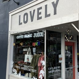 LOVELY - Updated September 2025 - 141 Photos & 122 Reviews - 111 Main ...