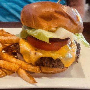 HOOTERS - 152 Photos & 169 Reviews - 2240 NW 19th St, Boca Raton ...