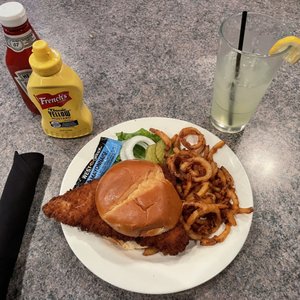 SUGAR’S LOUNGE & DINER - Updated December 2025 - 39 Photos & 32 Reviews ...