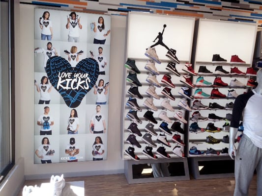 SNIPES - Updated February 2025 - 30 S 52nd St, Philadelphia ...