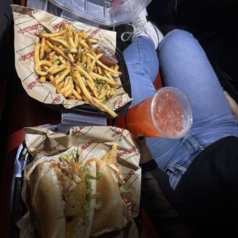 DETROIT 75 KITCHEN - Updated March 2025 - 480 Photos & 341 Reviews ...