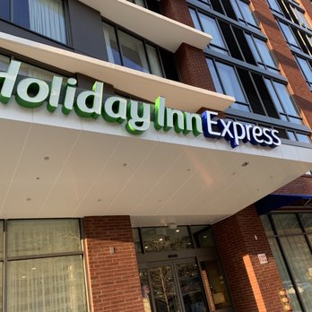 HOLIDAY INN EXPRESS WASHINGTON DC DOWNTOWN - Updated August 2025 - 26 ...