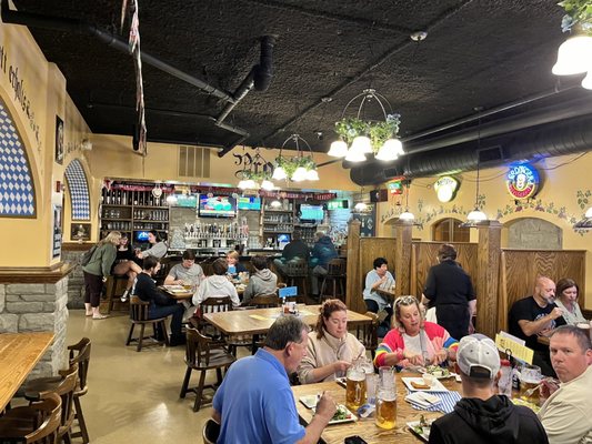 STEINKELLER - Updated October 2025 - 126 Photos & 155 Reviews - 15 E ...